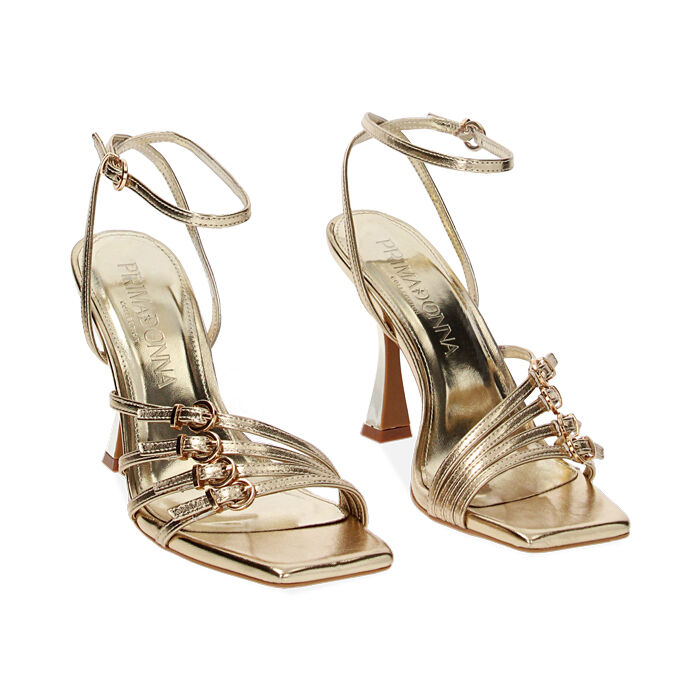 Sandalias de mujer con tacón dorado en laminado | Colección Primadonna ...